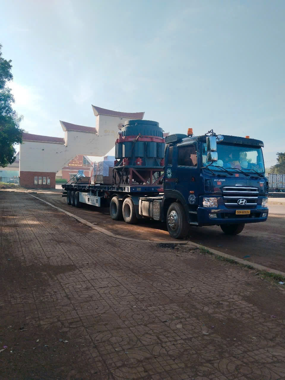 VSI Crusher and Cone Crusher Transport from Vung Tau to Kampong Speu ...
